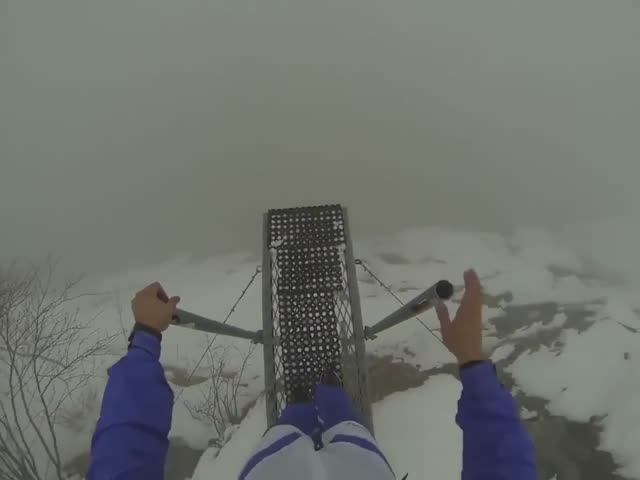 Прыжок с парашютом в никуда