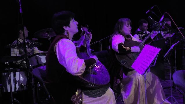 С песочной анимацией. А. Нижник "Сирин". Солист Захар Степанов (аккордеон), дирижёр - А. Нижник.