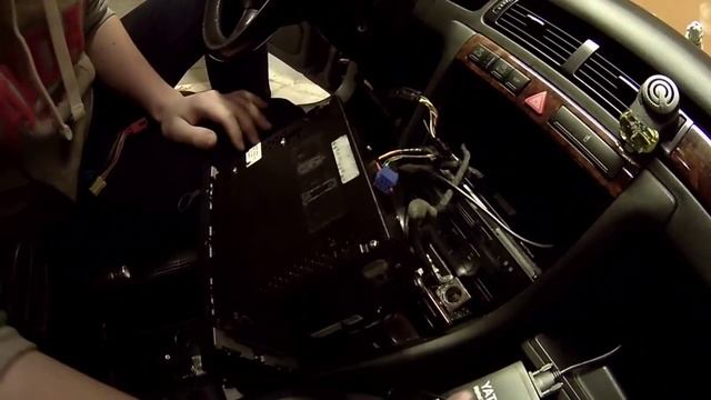 Как сделать  usb вход на магнитолу.mp4