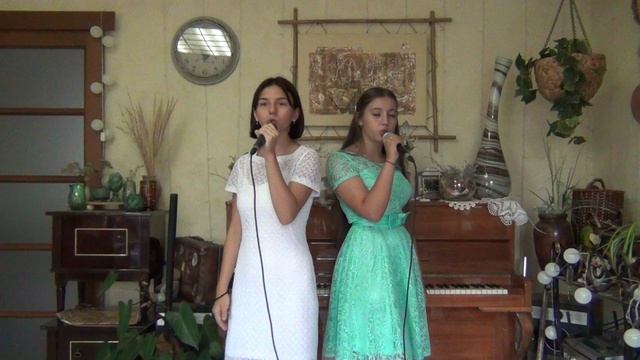 Гончарова Э. , Пригода А. -"Плечом к плечу" Муз. Наскаловой Н., сл. Наскаловой Н. и Павленко Н.