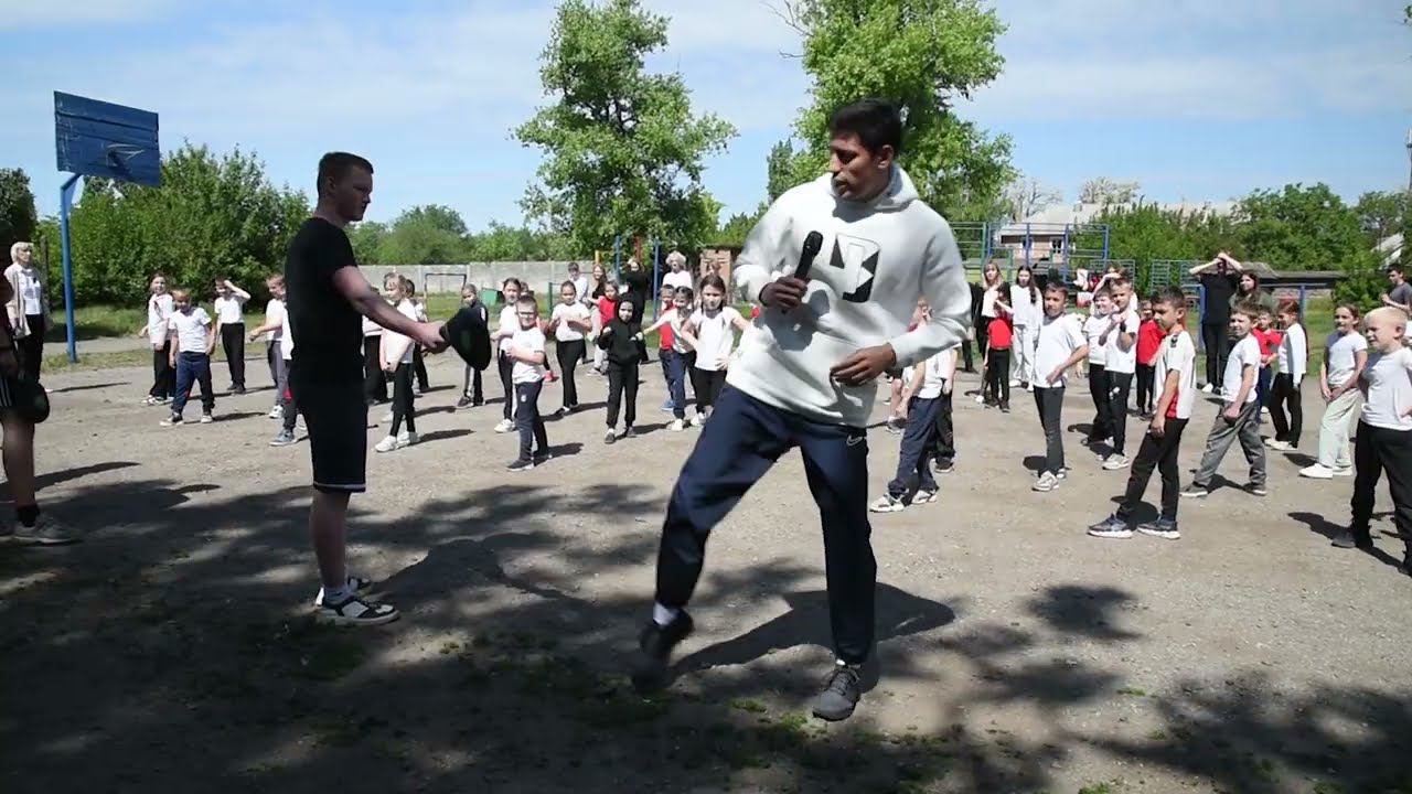 Народная зарядка с чемпионом. Овощной.