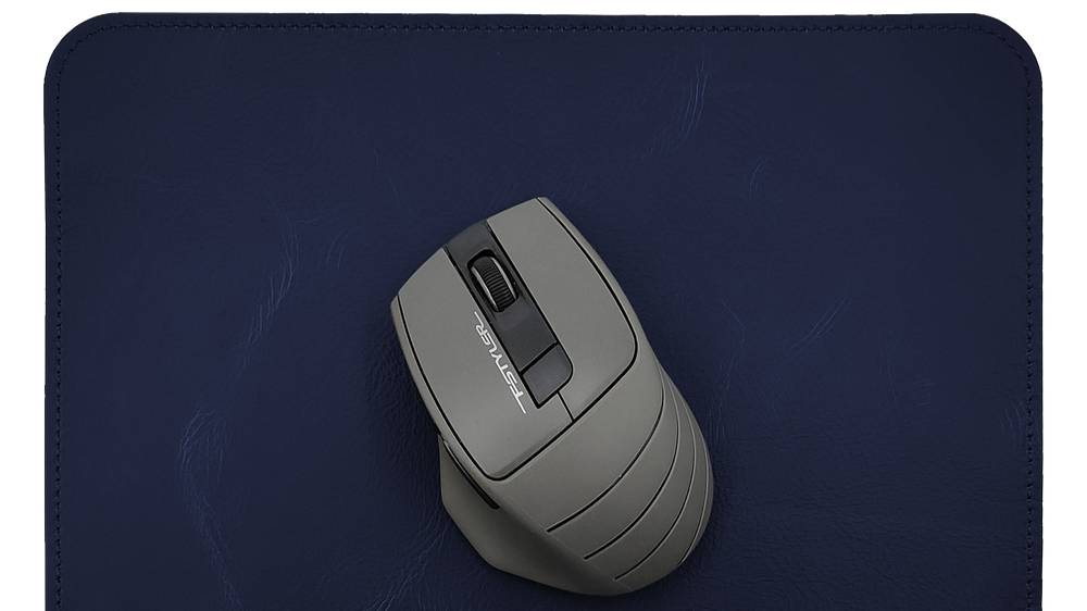 MBN-PAD-L-BL. Коврик для мыши из натуральной кожи. С прошивкой. (Mouse Pad). Темно-синий