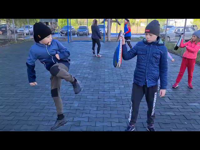 Отработка двитчаги в прыжке с дальней