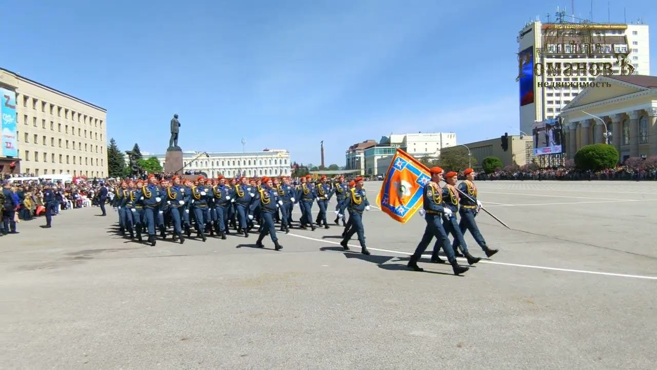 9 Мая Ставрополь парад победы с техникой. Площадь Ленина