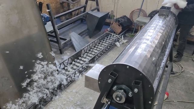 Ч.2 Станок Шарикоформовочный для вторичного  волокна наполнителя обрезки синтепона