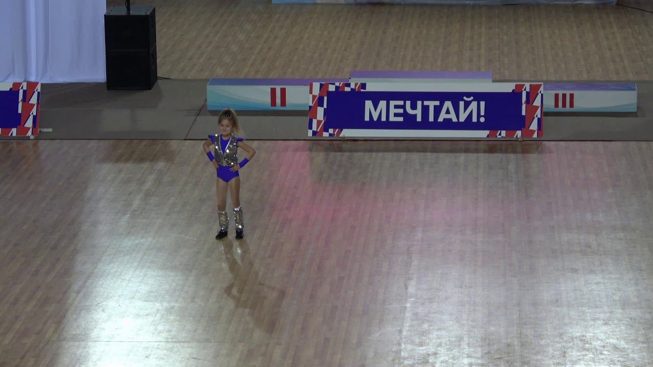 Д и Е соло Юноши и девушки