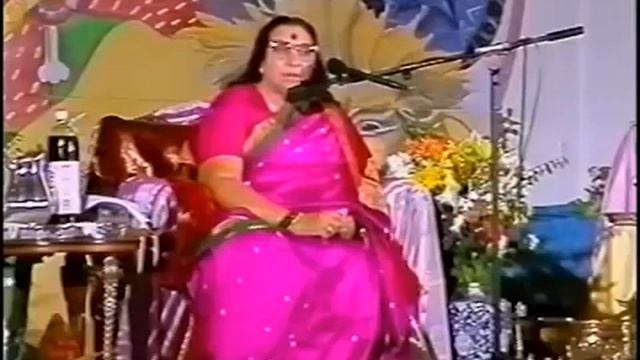 1989 год, 8 октября. Пуджа шри Деви. "Уничтожь демонов внутри себя"  (Маргейт. Англия).