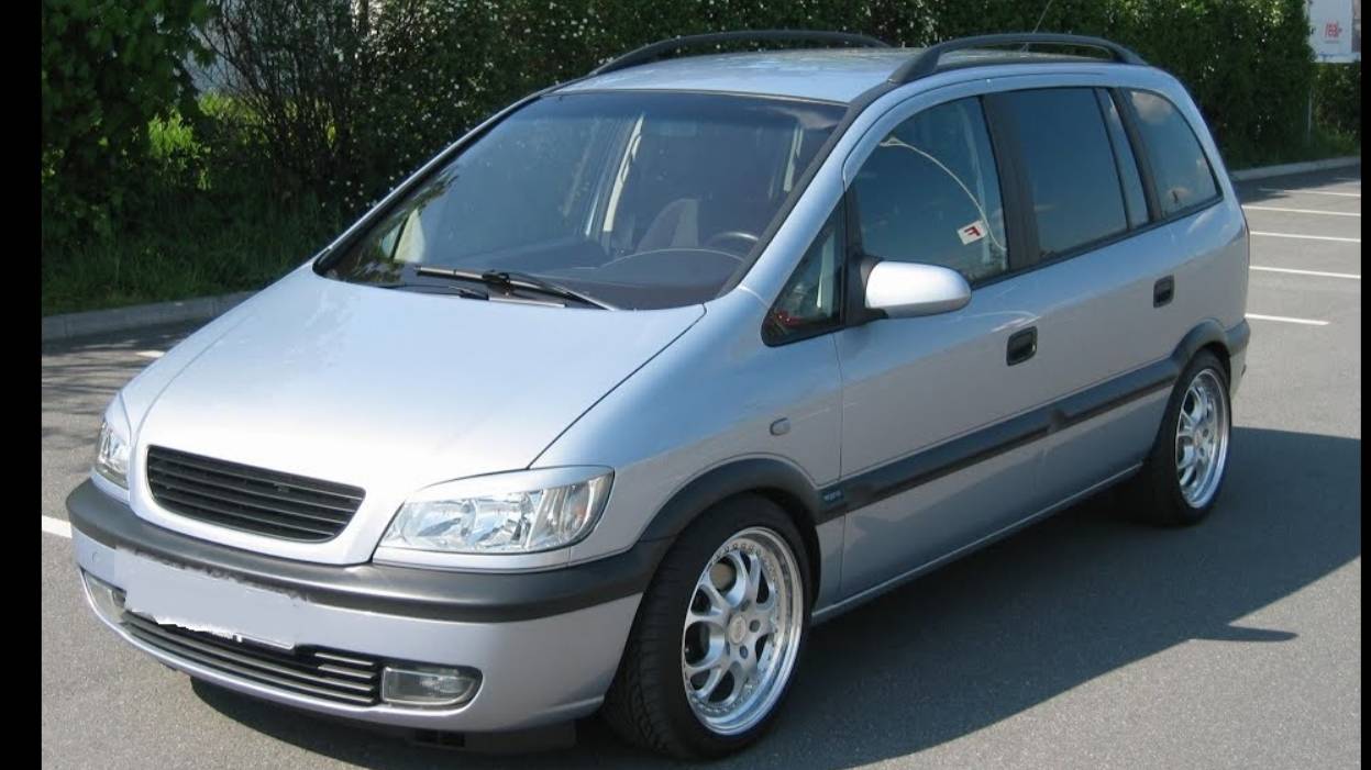 Замена сайлентблоков переднего подрамника - Опель Зефира - Opel Zafira A.