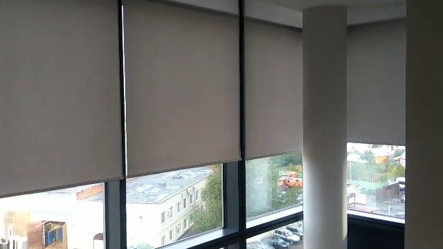 Автоматические рулонные шторы