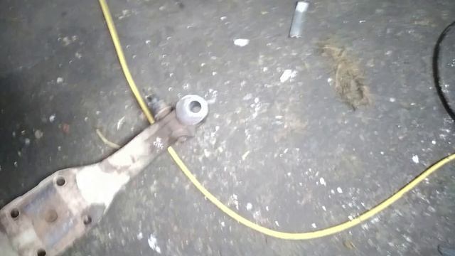 Ремонт балки газель, поставили втулки.