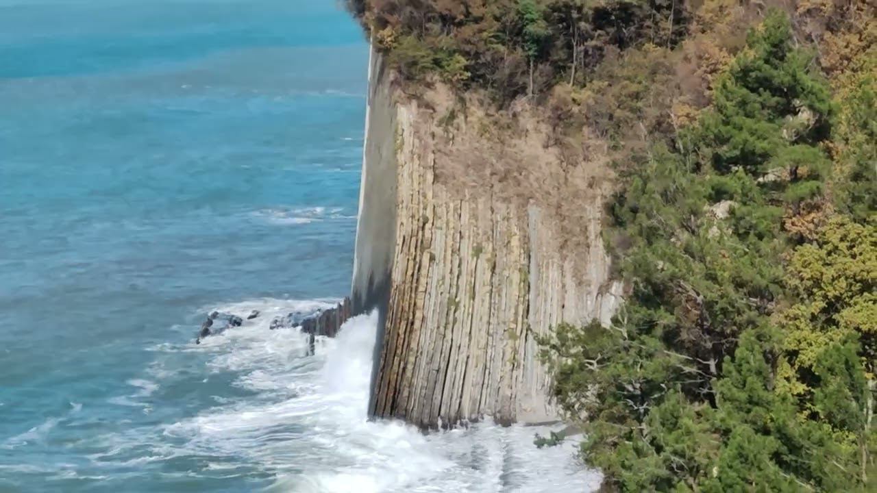 Черное море скала Киселева октябрь 2023