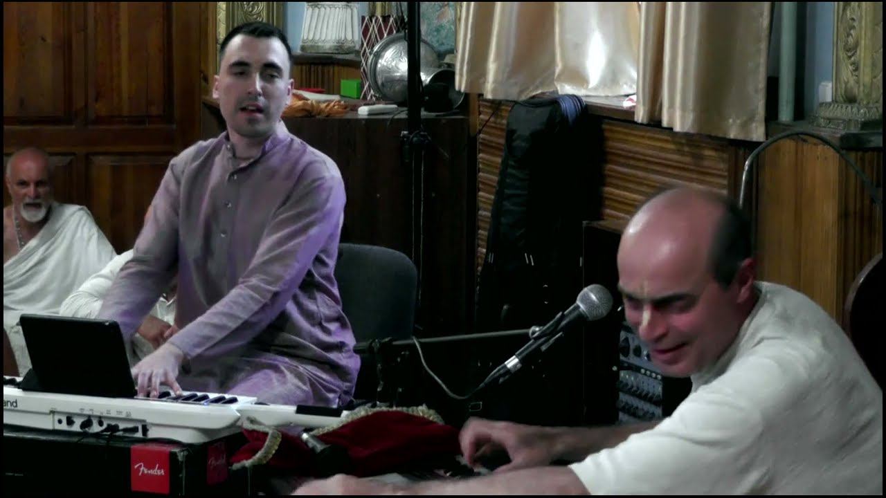 Киртан ЕМ Адираса прабху