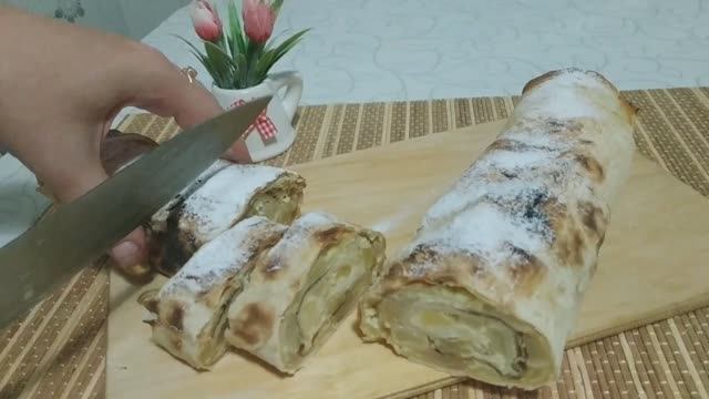 Яблочный штрудель из лаваша, никакой возни с тестом. Штрудель с яблоками и творогом, простой рецепт