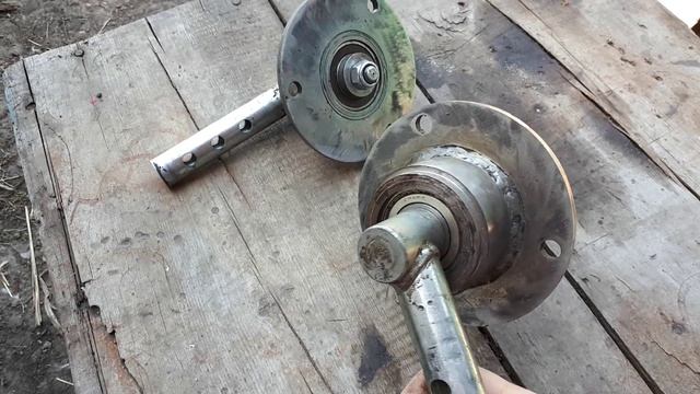 Переделал дисковый окучник ЗиД на шариковые подшипники. Окучиваем картофель мотоблоком Фаворит!