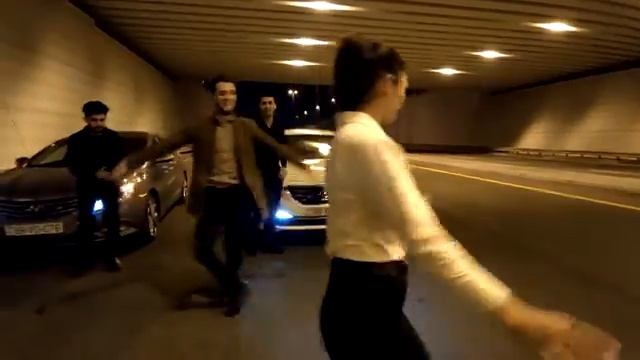 Девушки Бомбастич Танец кайфует ЛЕЗГИНКА ЗАЖИГАЕТЬ ??? Нужно видеть танец лазгинки ?