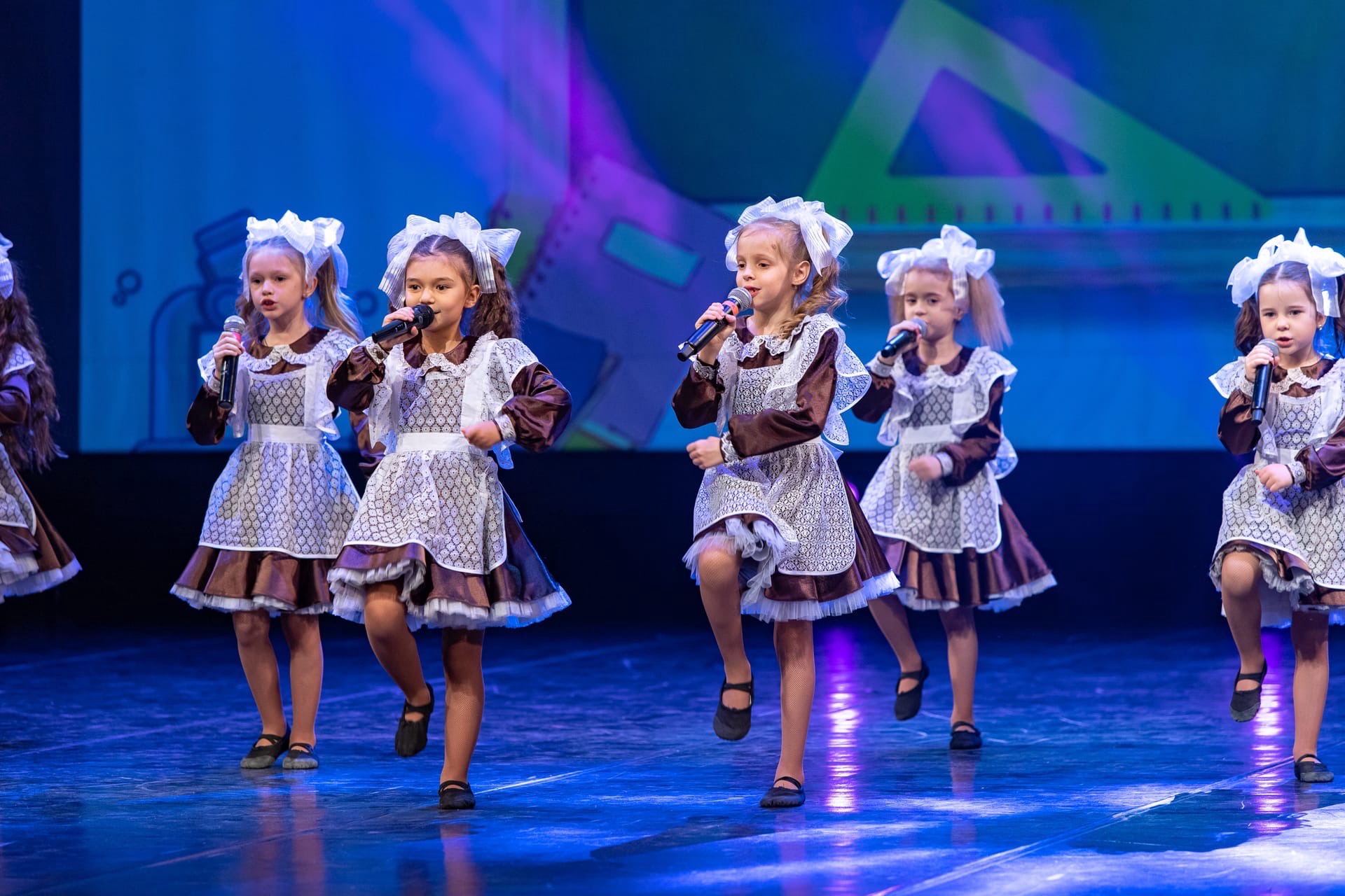 Шоу-группа LaLa-Band - Первоклашки