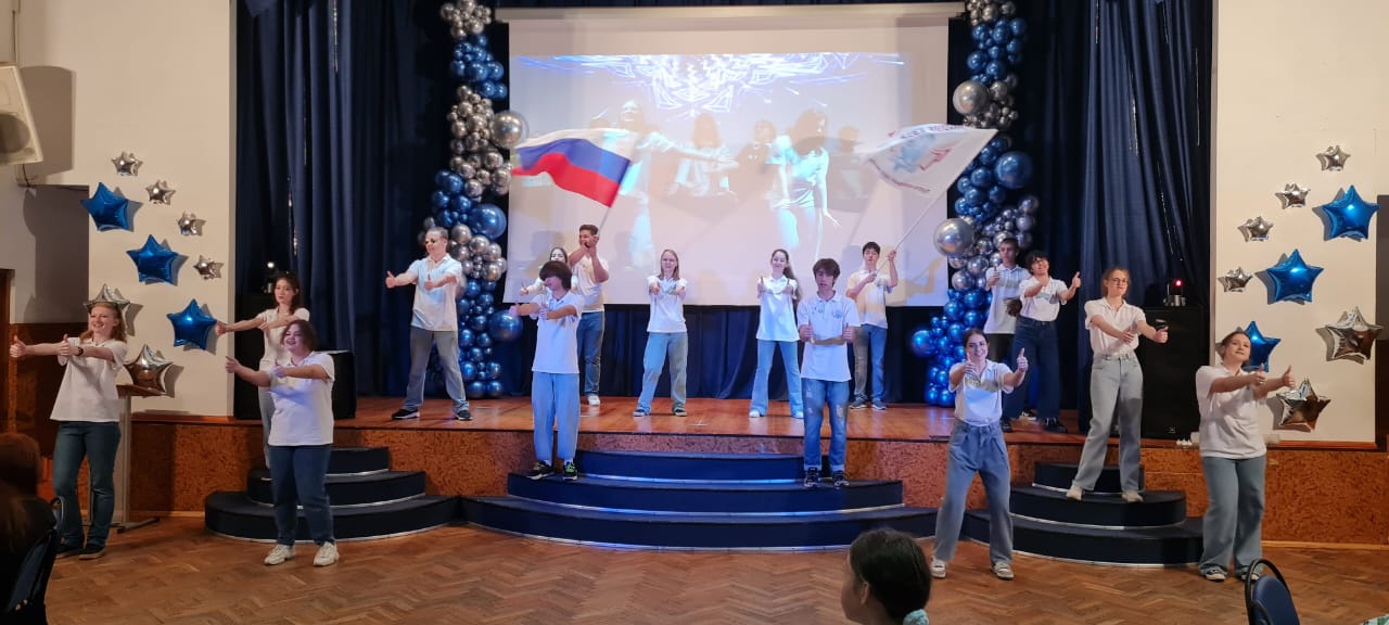 Наши веселые "КАНИКУЛЫ ПЕРВЫХ" к Международному Дню защиты детей!