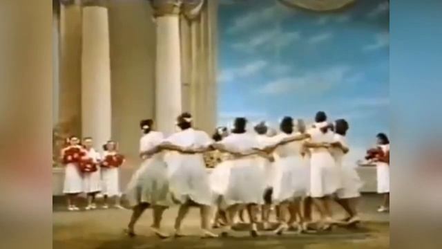 «Советская молодёжная» / Ансамбль «Берёзка