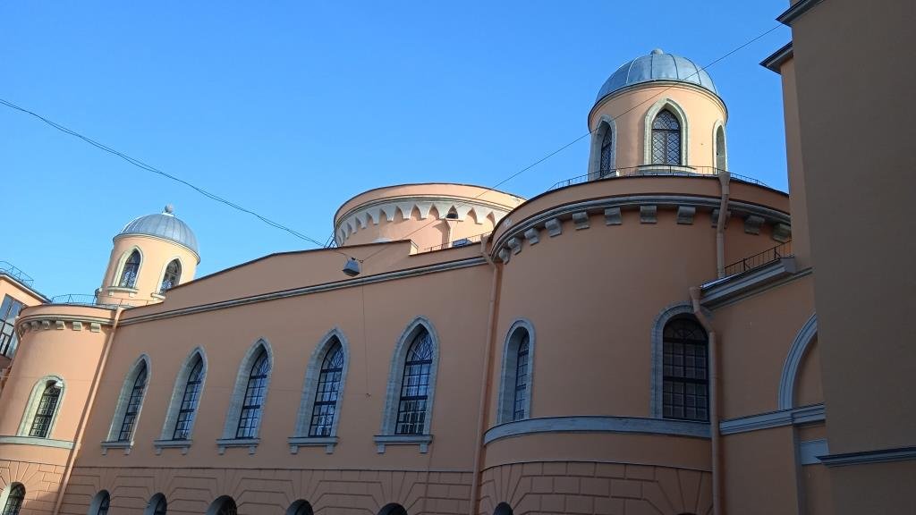 Культурное наследие среди сталинок и хрущевок или гуляем по Санкт-Петербургу