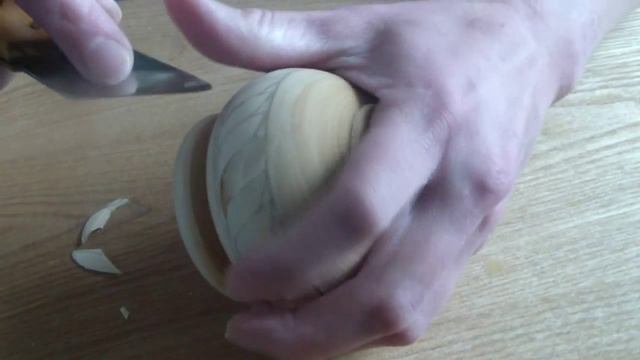 Как я вырезаю солонку со сложными листочками