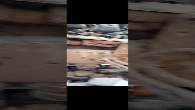 А Серёжа ставит стартер