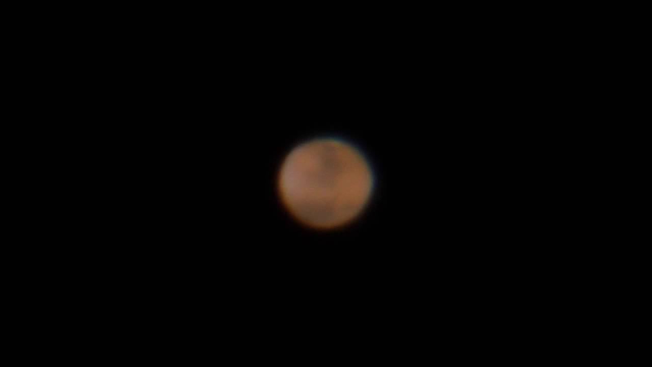 Mars with 300mm telescope (9 apr 2014, 1:41)