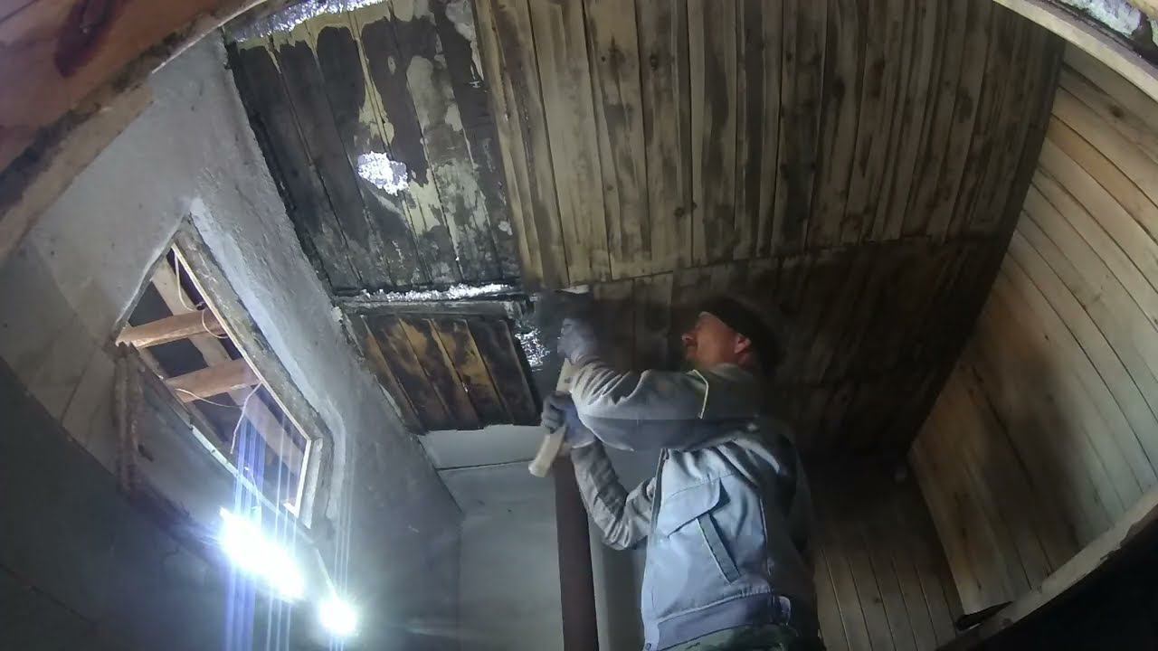 Ремонт в бане своими руками (демонтаж) день 1.