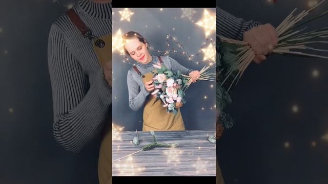 Собираем новогодний букет цветов с елью. Очаровательный и нежный букет цветов на Новый Год