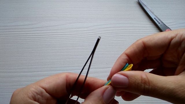 Двухцветный острый лепесток Канзаши. Мастер-класс