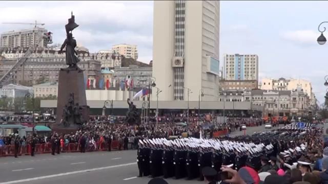 Владивосток 9 мая 2014 Парад Победы (второй фрагмент).