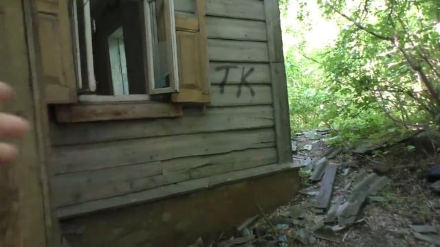 Загадка старого дома. Арочный подвальчик под полами.