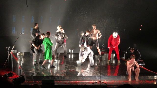 Фестиваль ВСТРЕЧИ В РОССИИ-22: из спектакля "Зощенко. Зощенко. Зощенко" (11)