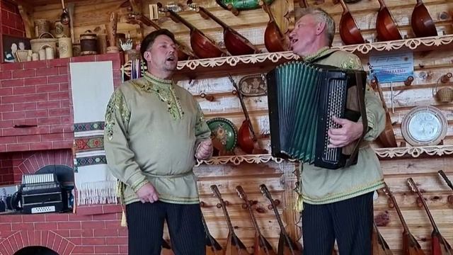 Эх разыграйся гармонь моя, хор _Белогорье_ мужской дуэт Речкаловский СДК ЦКС Ирбитского МО