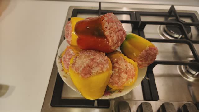 Фаршированные перцы / самый вкусный рецепт / весь вкус в зажарке #еда #рецепт #кулинария