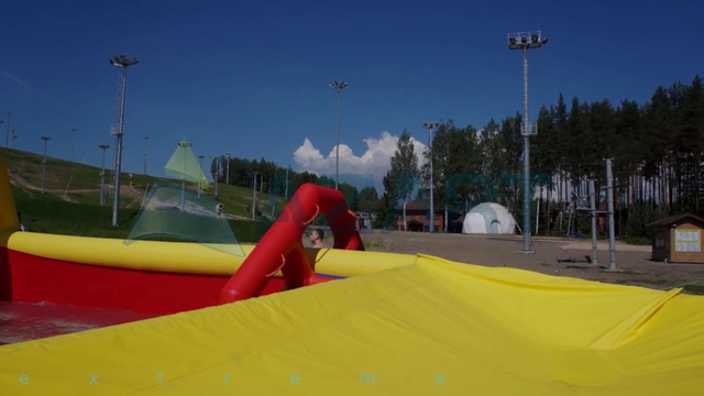 Надувная водная горка Спуск 300 метров