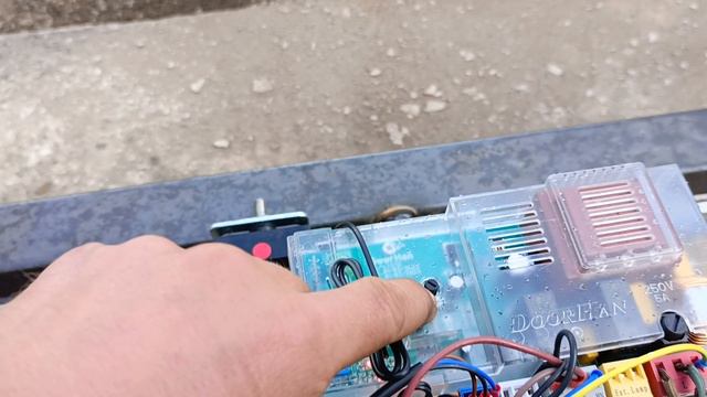 Автоматика для откатных ворот в Красноярске.