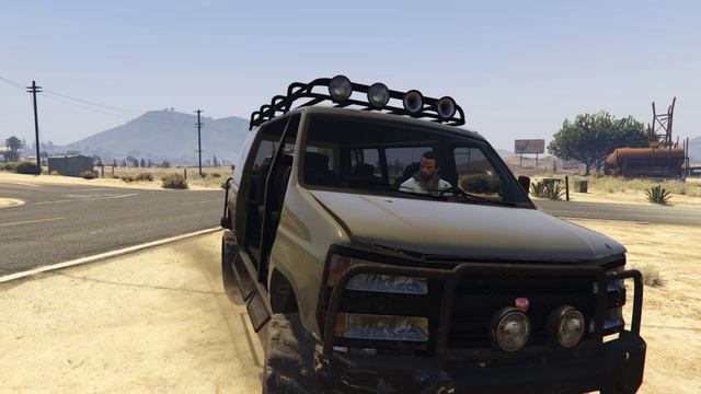 Погоня в пустыне в GTA