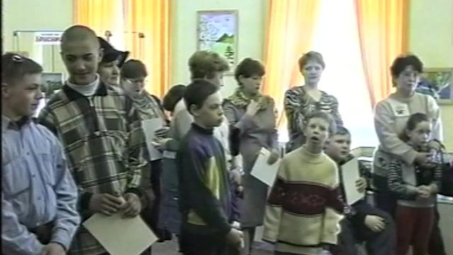 07 - Выставка ''Пусть солнышко светит всем'' 2000 г.