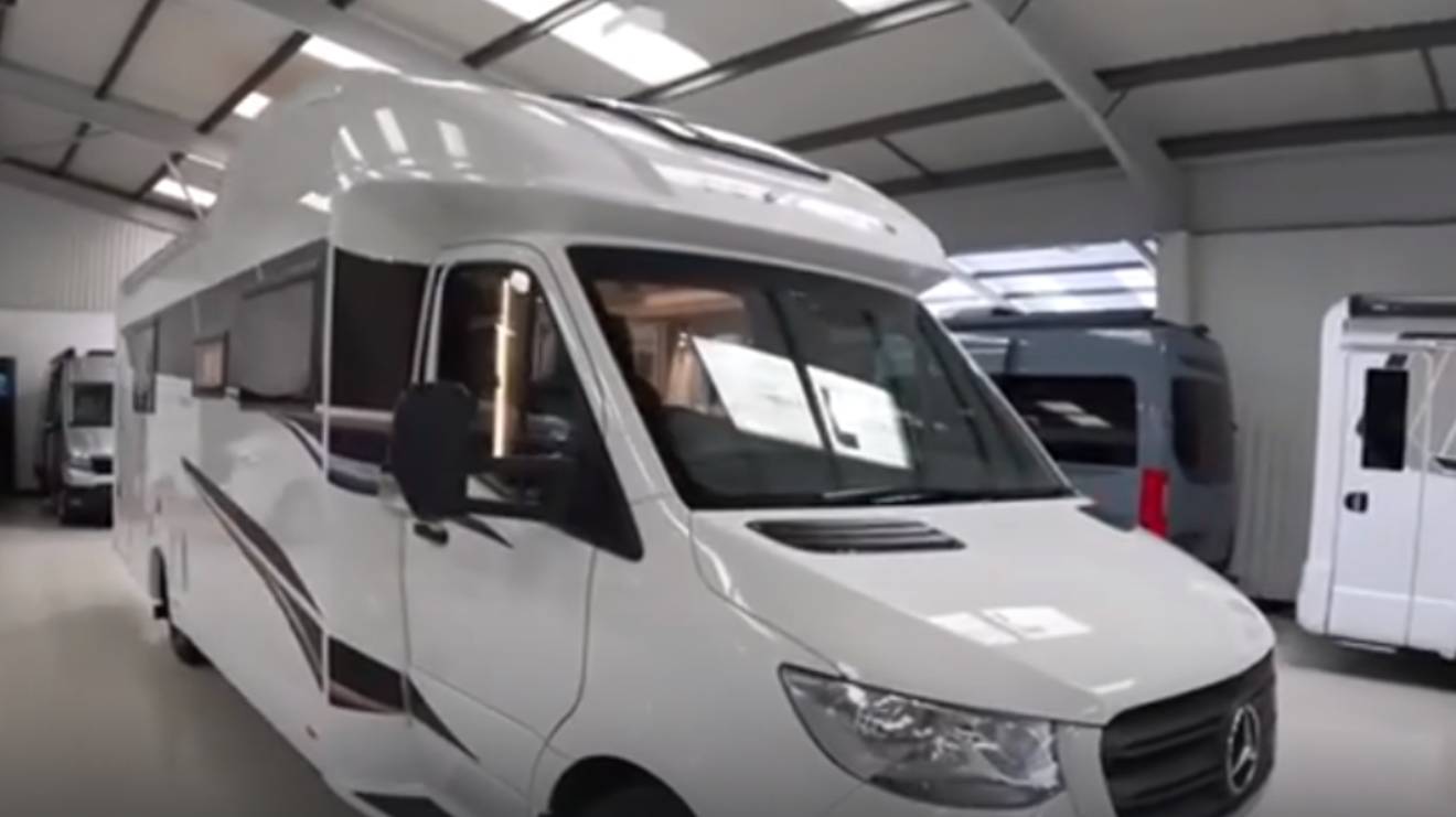 £132,000 Motorhome Tour _ Coachman Travel Master 545