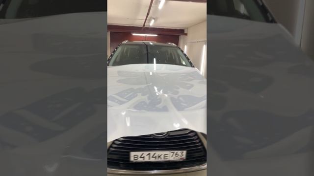 Оклейка Лексус в антигравийную пленку.mp4
