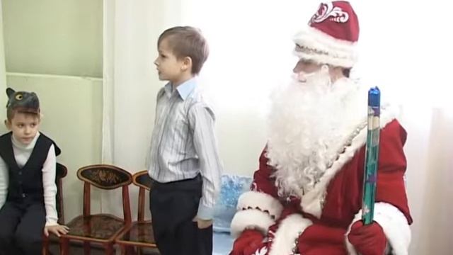 Волонтеры провели новогоднее представление в детском саду. Январь 2012 год.