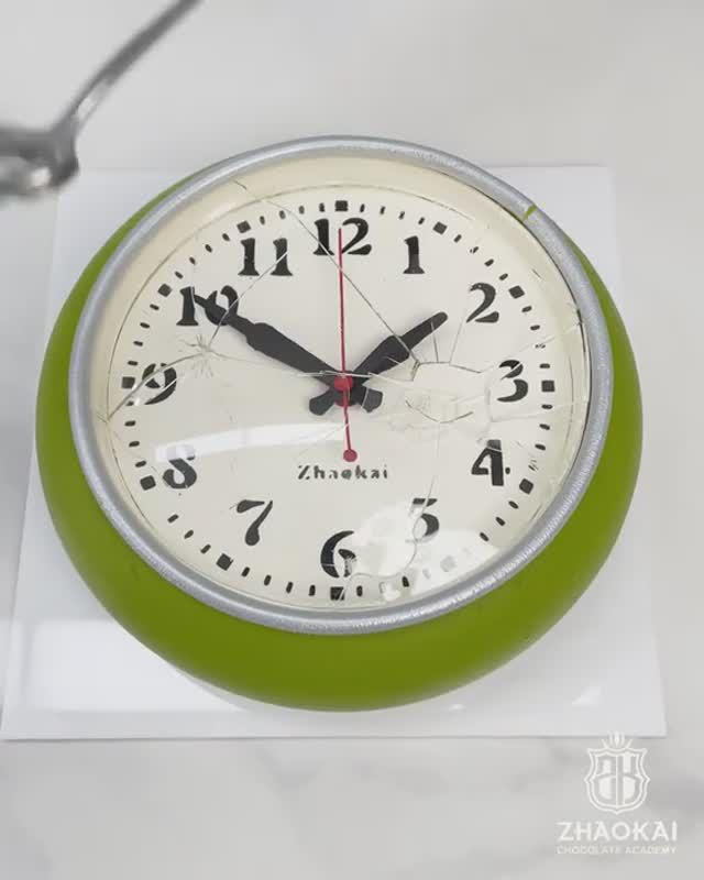 The Green Wall Clock