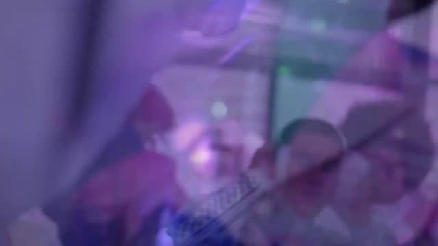 LOUIS VUITTON -Men’s Spring-Summer 2022.mp4