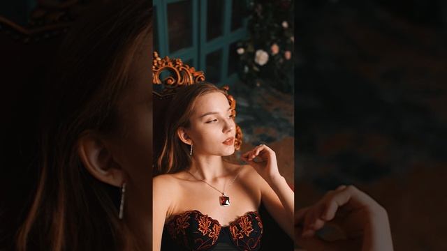 "Алудра" подвеска в родиевом покрытии из коллекции "Тайны вселенной" от Jenavi с замком карабин b83