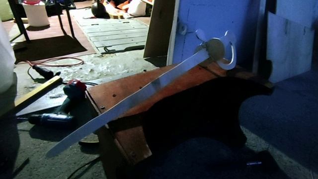 Изготовление реквизита. Бутафория, макеты. Шпаги.