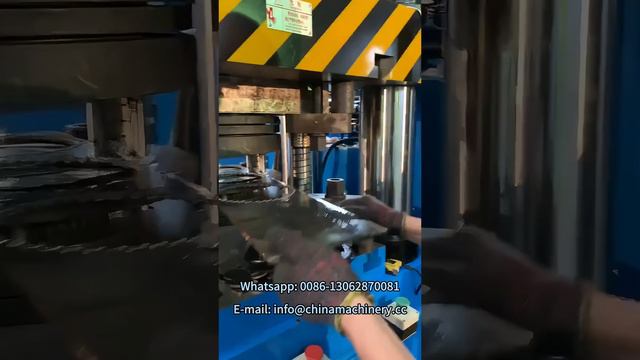 штамп для тонкой вырубки деталей мотоцикла