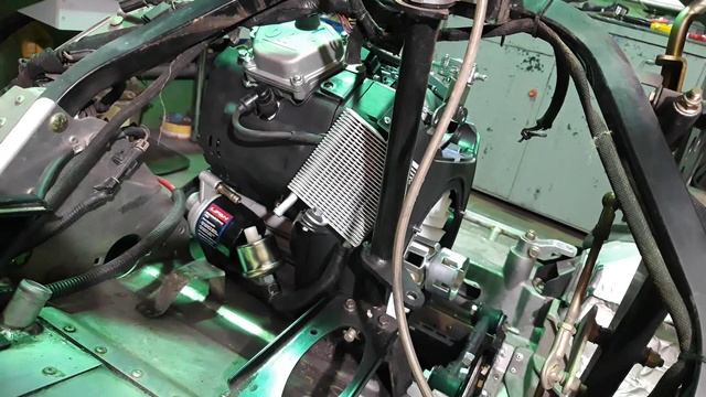 Маслосистема двигатель Lifan 29 л.с., 2v80f-A    перенос радиатора, датчик давления.  Фильм 4.