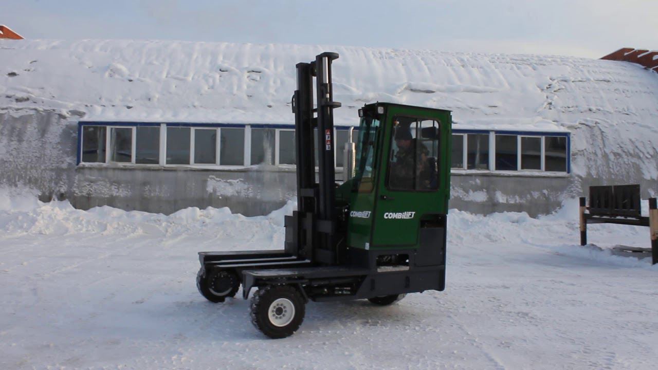 Погрузчик комбилифт новый склад Москва