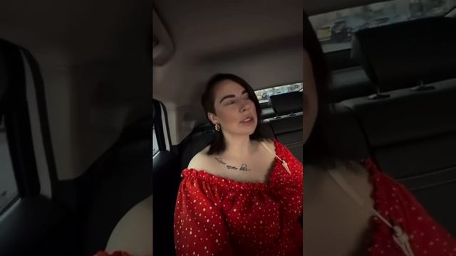 Дом 2! Представляете, Черно иногда занимается сыном)