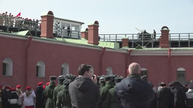 Марафон «Мы — первые»: Санкт-Петербург на связи!